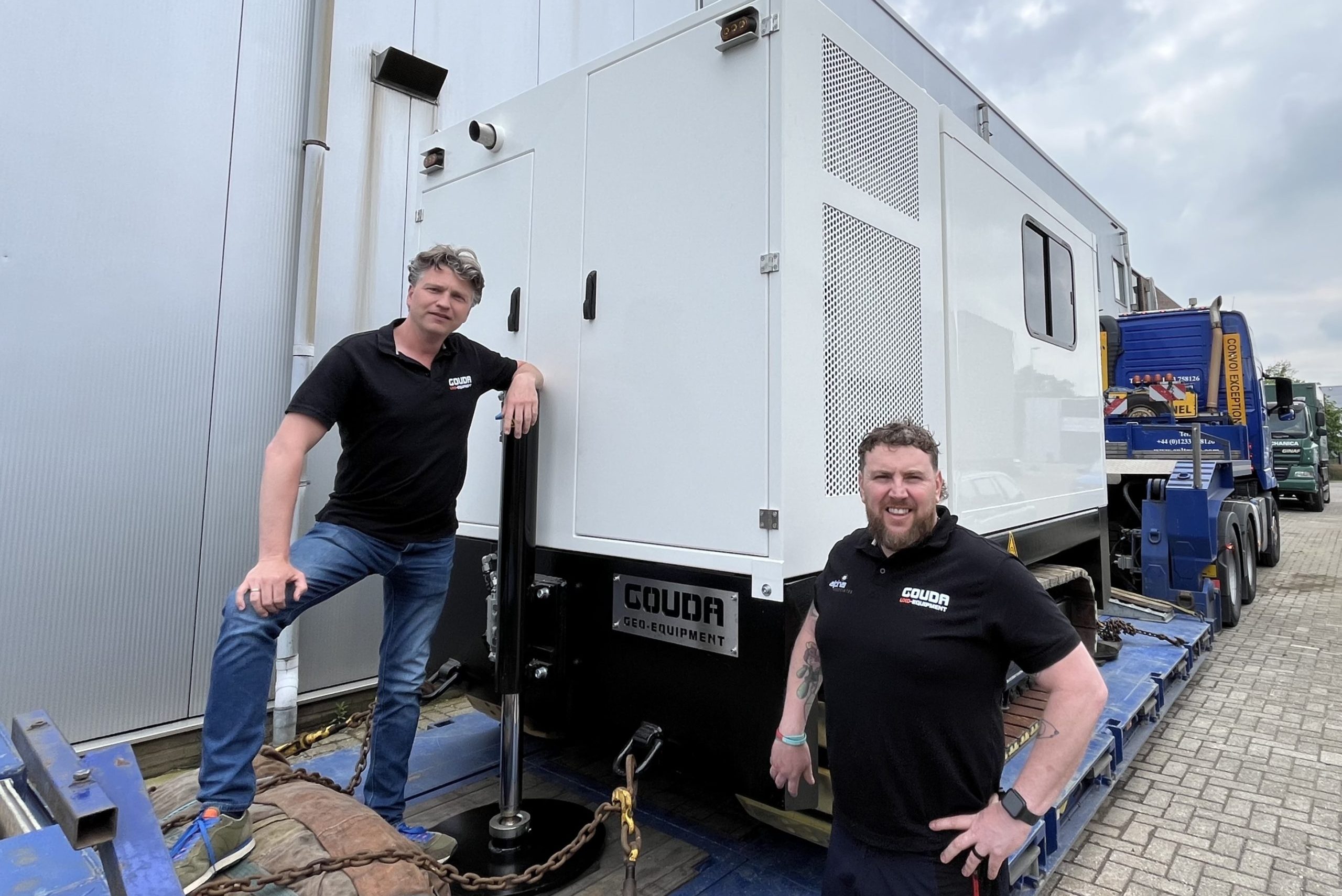 100kN Crawler Rig for 6 Alpha - Gouda UXO-Equipment B.V.